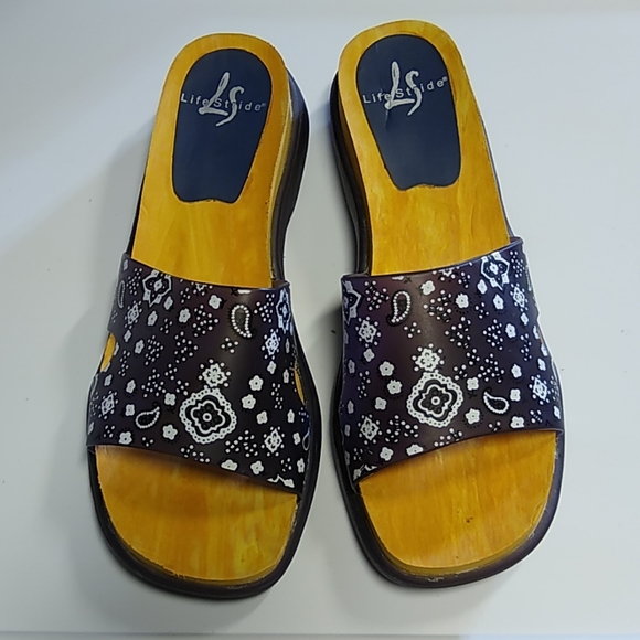 Life Stride | Shoes | Life Stride Bandana Sandals | Poshmark